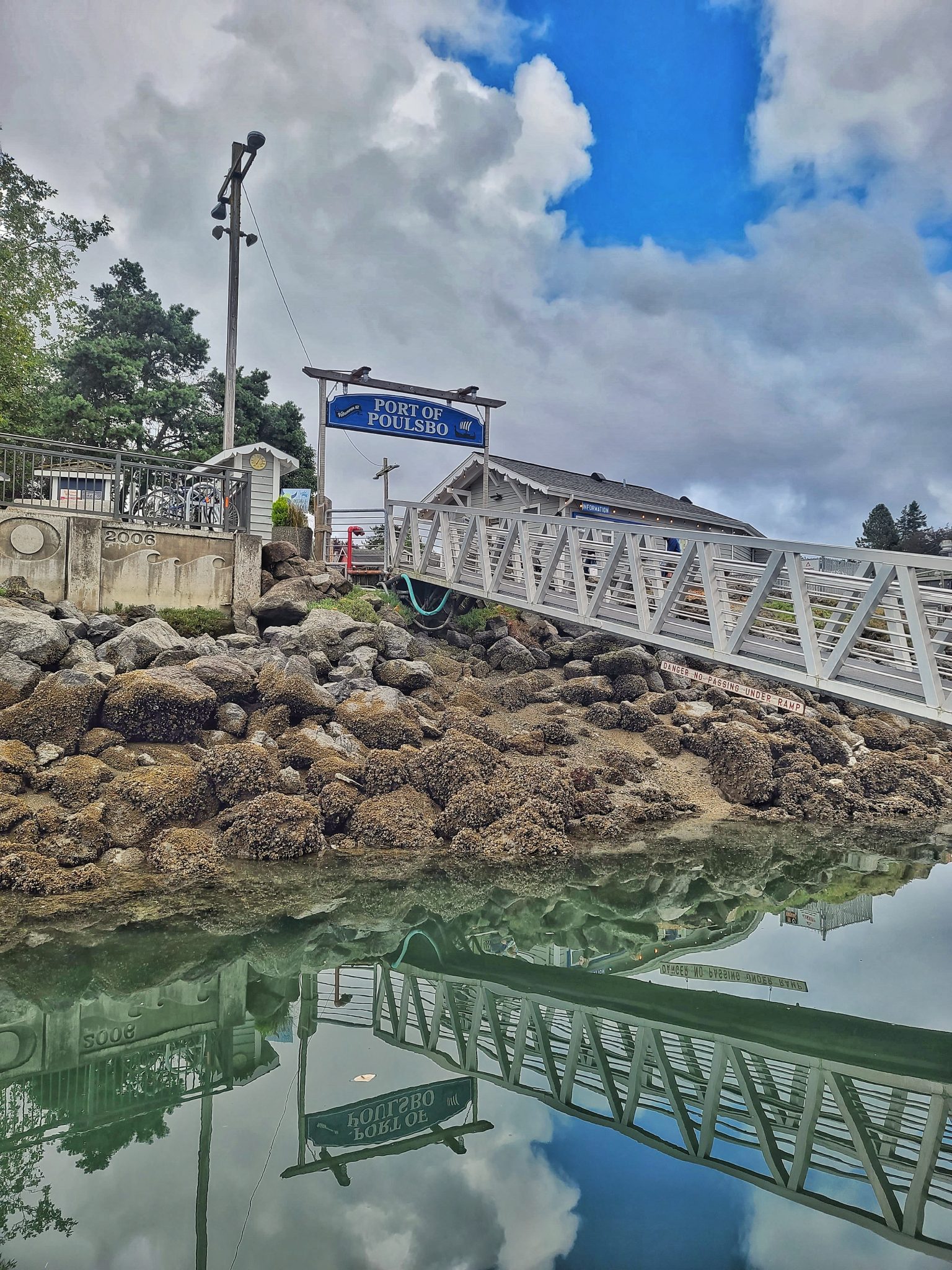 Exploring the Puget Sound by Boat - Shiplap and Shells