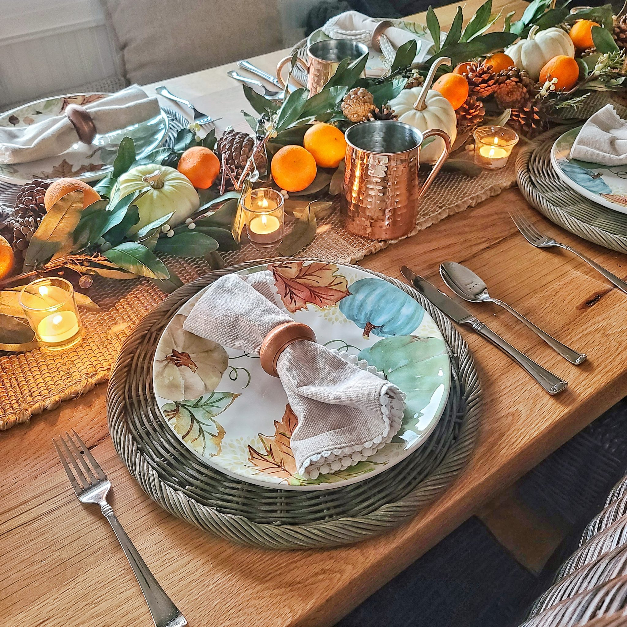 5 Ways to Create a Thanksgiving Tablescape With Natural Elements ...