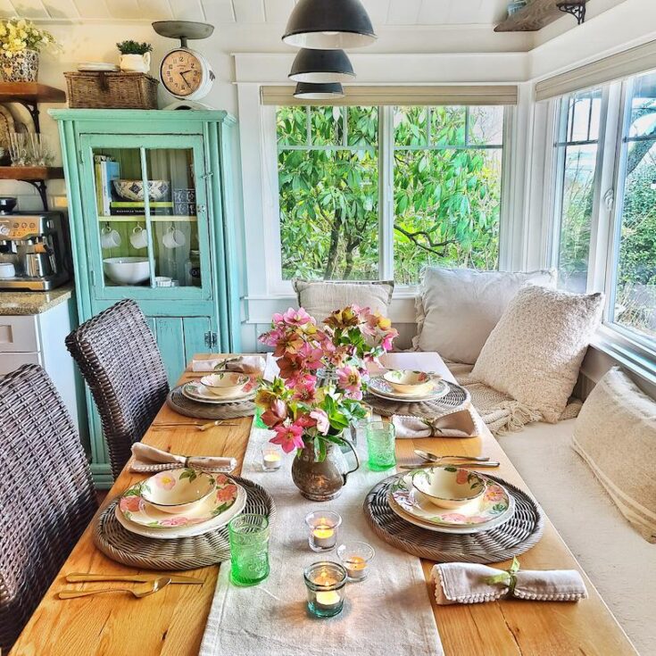 Welcoming Spring with a Beautiful Blooms and Vintage Dishware ...