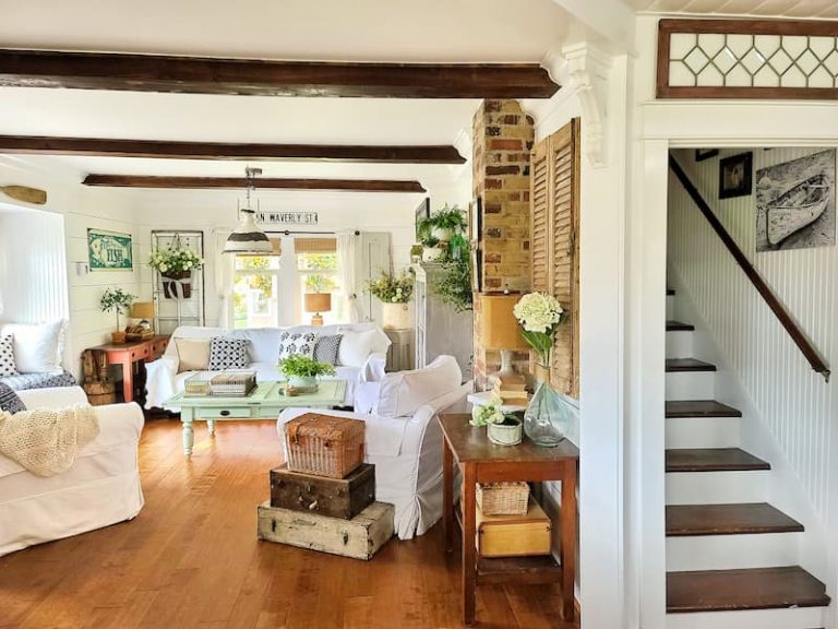 Welcome to My Beach Cottage Spring Home Tour - Shiplap and Shells