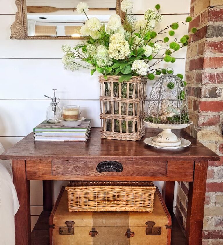 Celebrate Spring By Creating Simple Spring Home Decor Vignettes ...