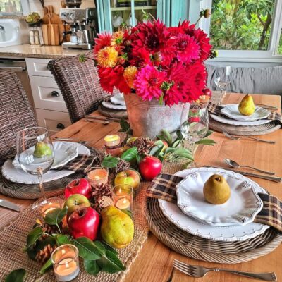 Create a Simple Yet Fabulous Fall Tablescape By Bringing the Outdoors ...