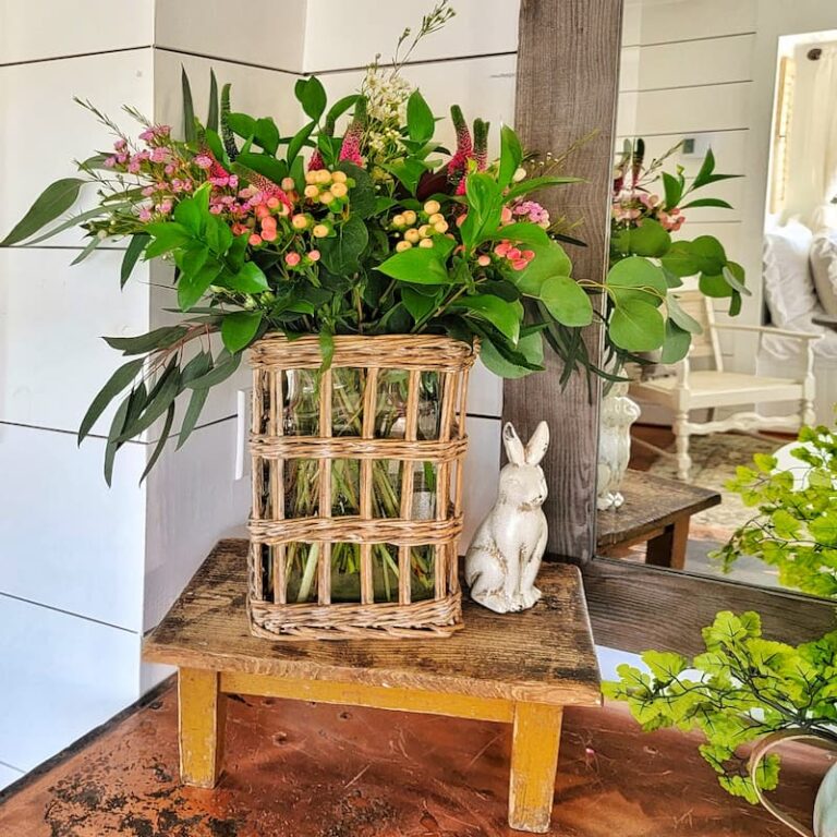 Celebrating Spring With a Cheerful Cottage Style Home Tour - Shiplap ...