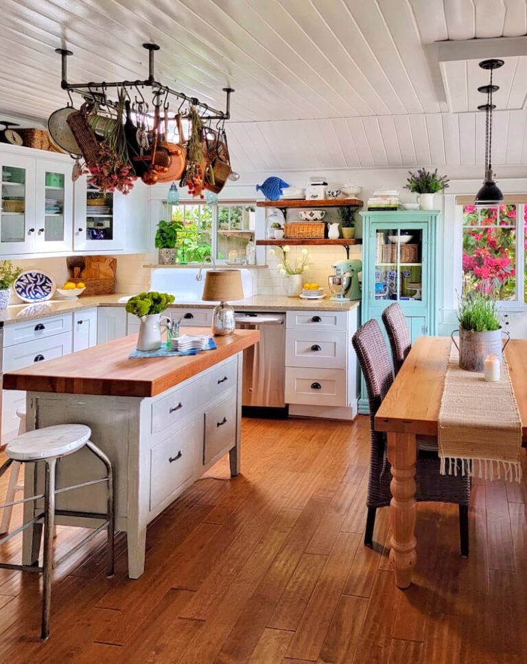 Coastal Cottage Charm: Summer Kitchen Tour of Our 1920s Beach House ...