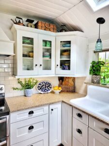 Coastal Cottage Charm: Summer Kitchen Tour of Our 1920s Beach House ...