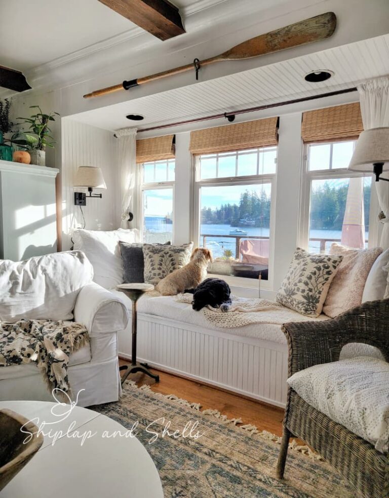Warm Winter Home Décor Ideas With a Touch of Coastal Styling - Shiplap ...