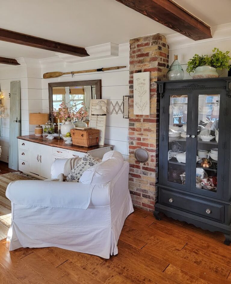 Spring Cottage Home Tour and Simple Decorating Ideas - Shiplap and Shells