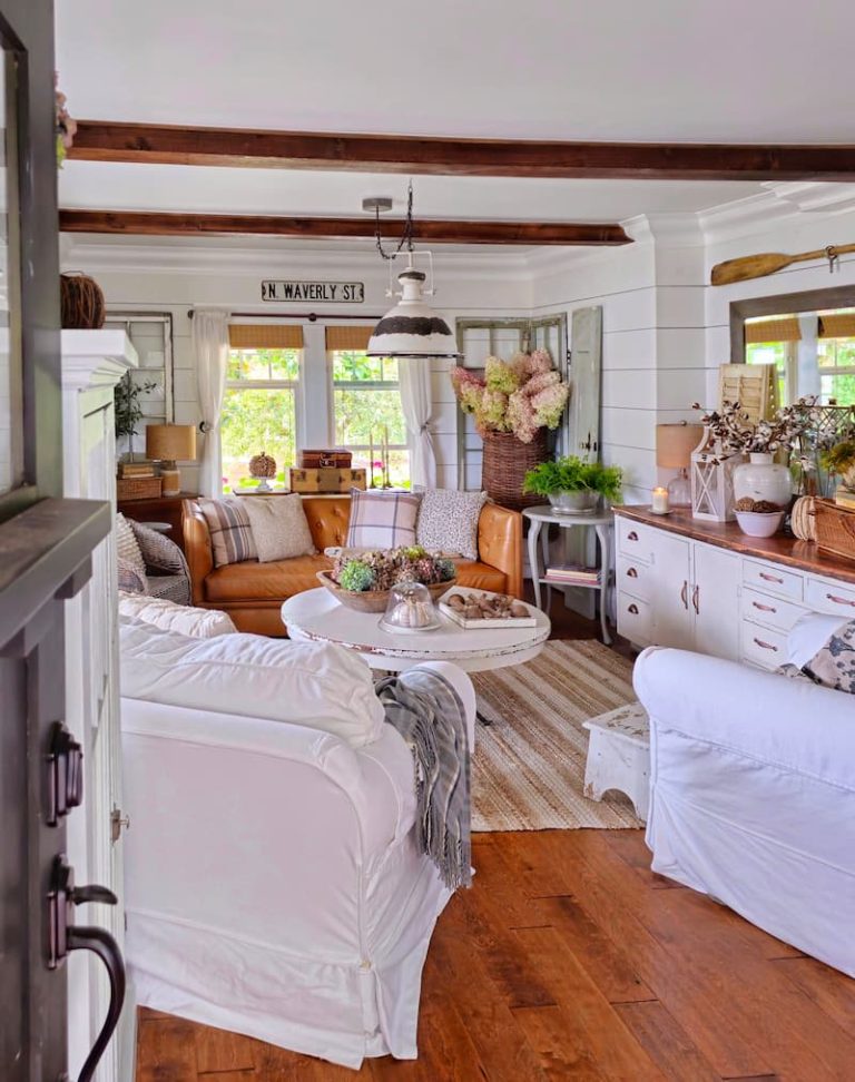 Neutral Fall Decor Ideas for a Warm and Comfy Cottage - Shiplap and Shells